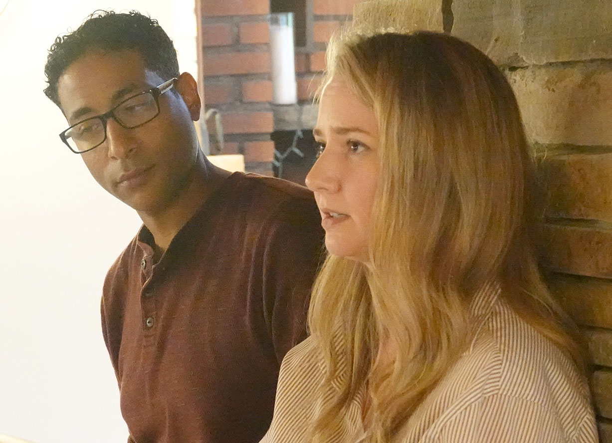 Round the Bend Theatre - Round The Bend Theatre